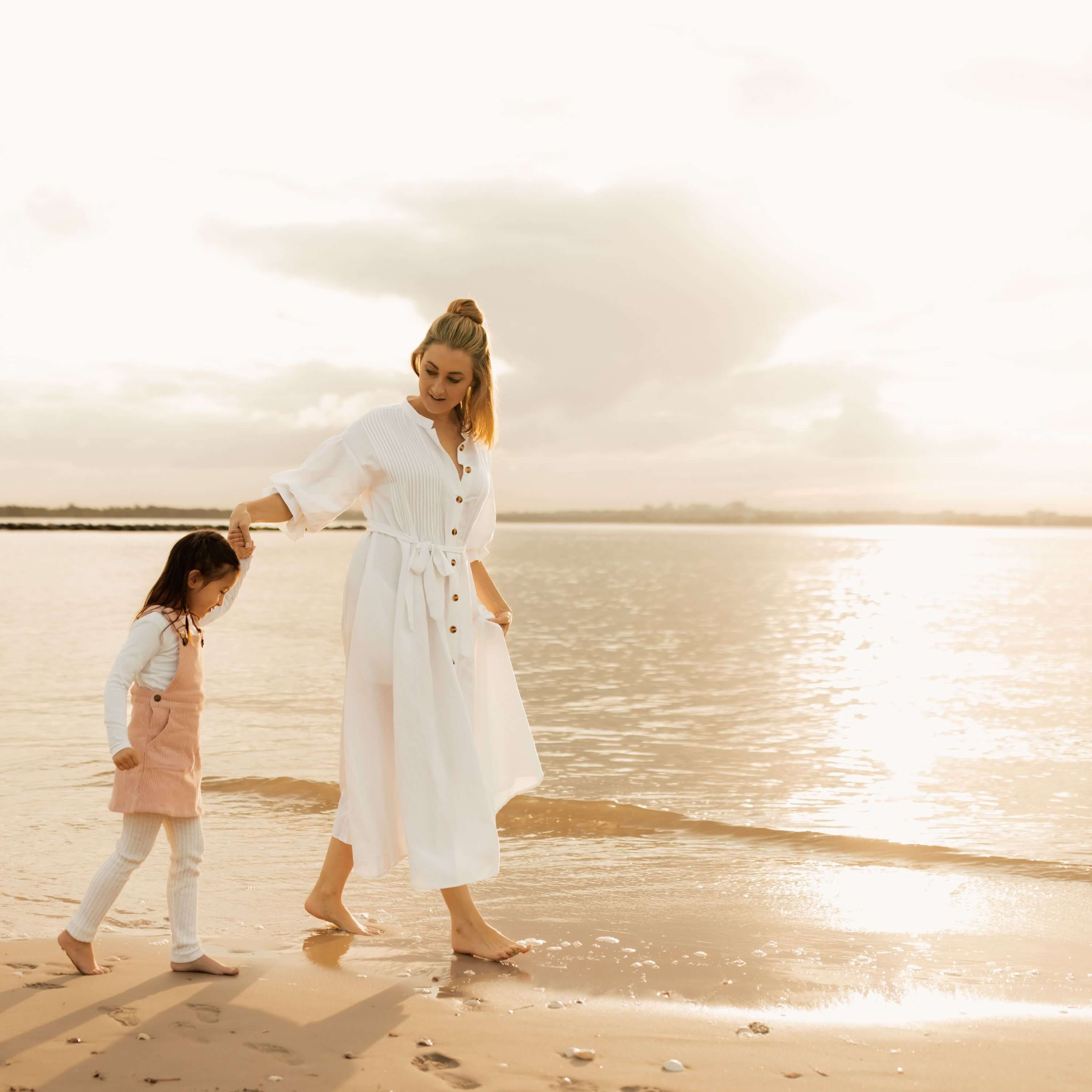 Mum-Guilt Can Get In The Bin – Love In The Moonlight